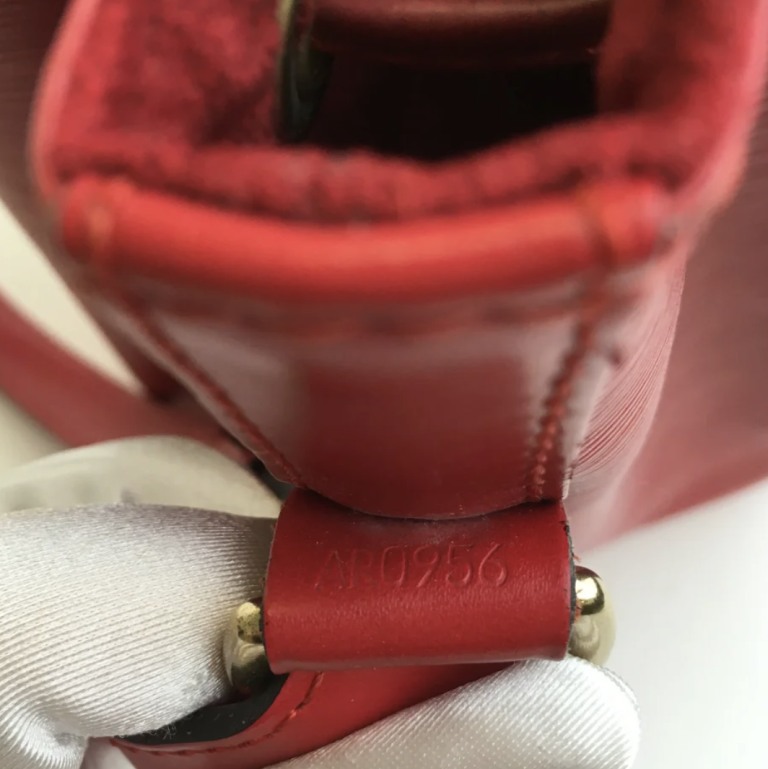 The Louis Vuitton Date Code Guide | Luxe Du Jour blog